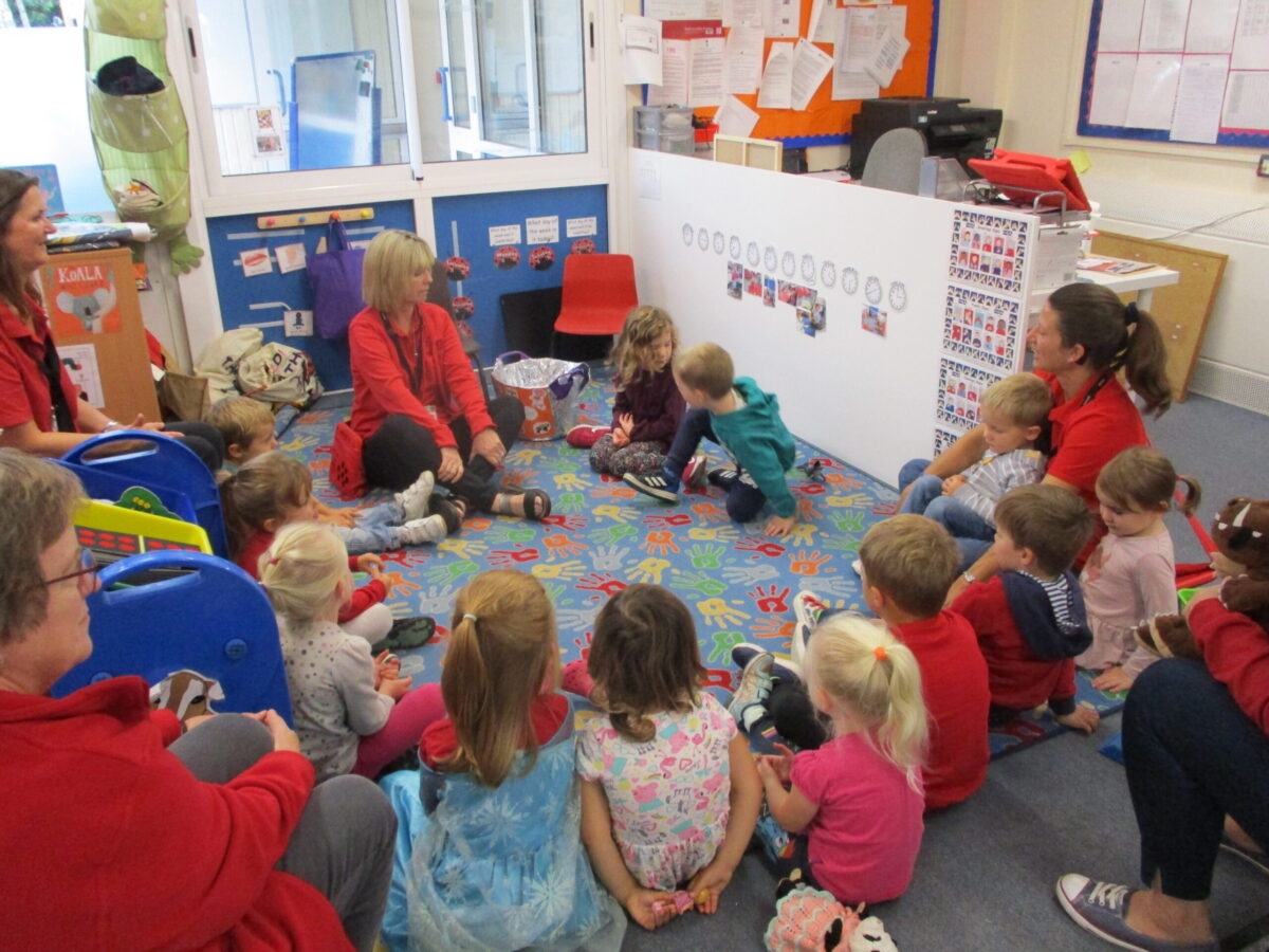 About Ladybird Pre-School Chinnor, pre-school education 3, 4 year olds.